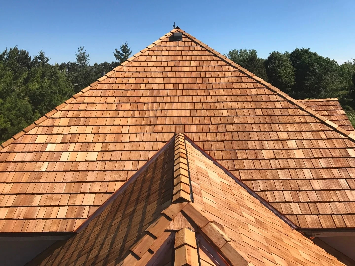 How to Install Cedar Shingles on a Roof? | DVR Roofing